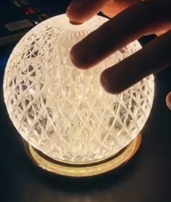 Rotating Table Lamp – Bayswater Designs